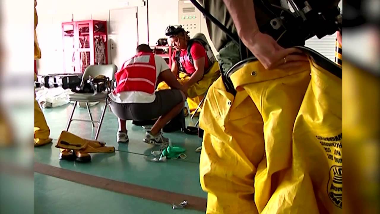 Iwakuni Marines combat hazardous materials - YouTube