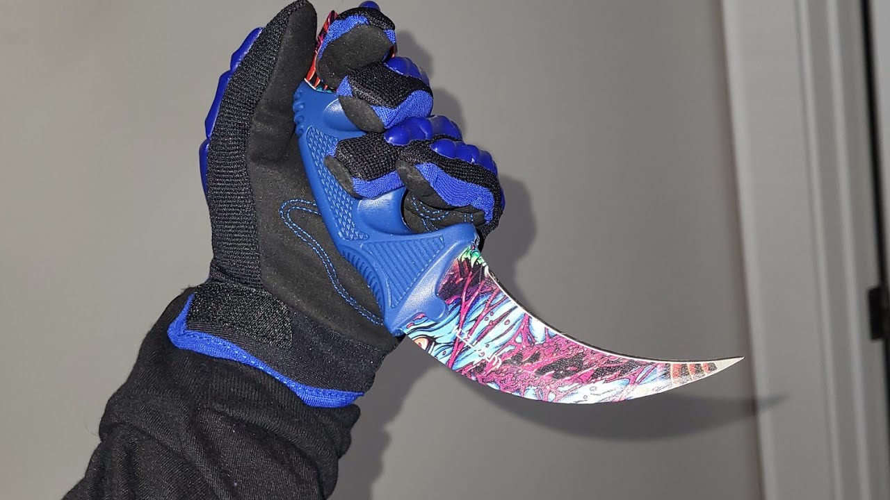 karambit knife 🔪 (Injury story😱!!!) & review - YouTube