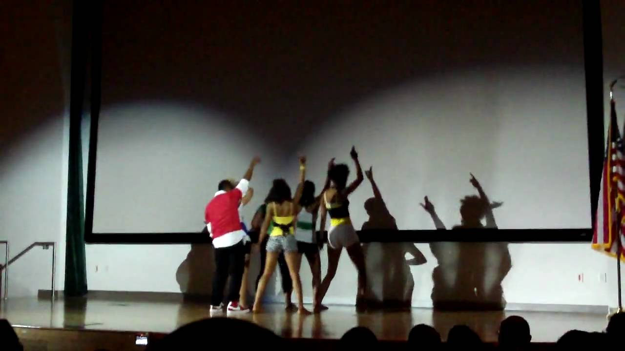 FIU CSA Dance Troupe- FCSA Conference 2010 - YouTube