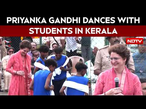 Kerala News | Priyanka Gandhi Dances with Students at Kerala School