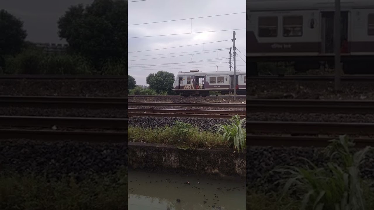 Mumbai local train race।Mumbai local train crowd।Mumbai local train journey।Indian railway ...
