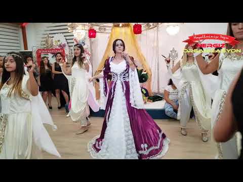 Samsun'da Gelinin Muhteşem Kaşık Oyunu Erik Dalı 0532 133 84 00