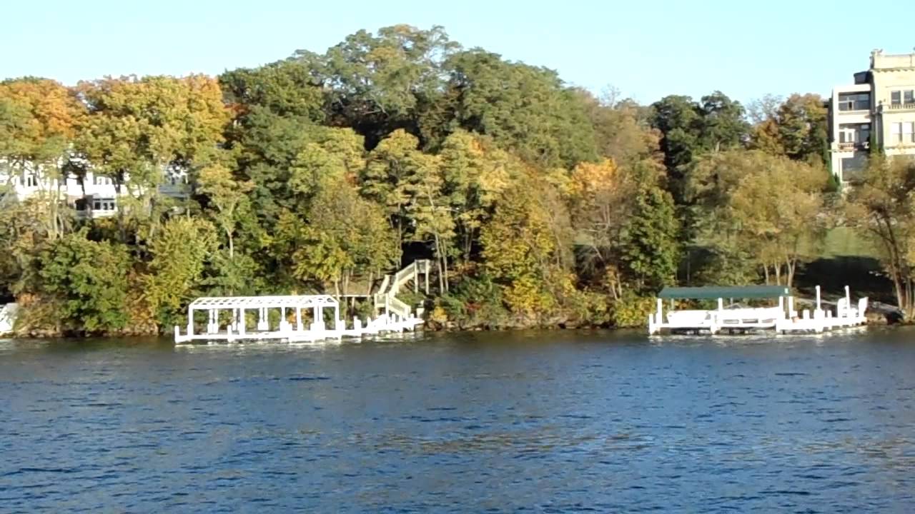 Lake Geneva Wisconsin Fall Colors Boat Tour - Part 10 - YouTube