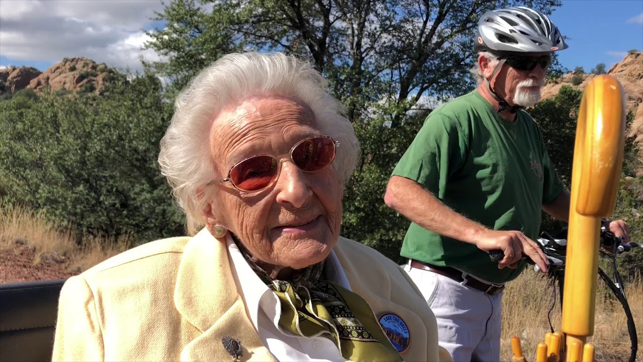 Elisabeth Ruffner - YouTube