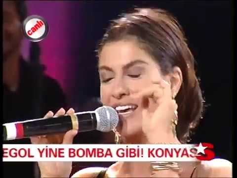 TUĞBA EKİNCİ MAVİ MAVİ CANLI İBO SHOW VTS ÇOK ÖZEL