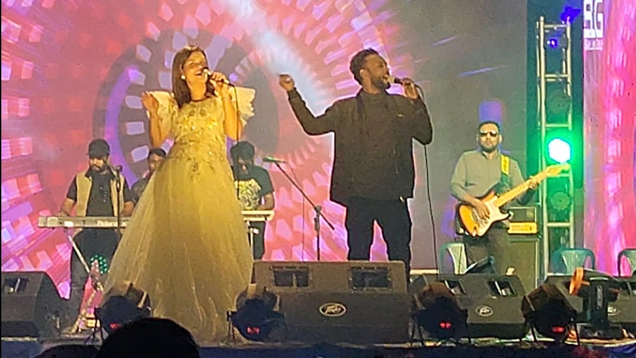 new Hollywood song. Ulala Ulala. stage performance. - YouTube