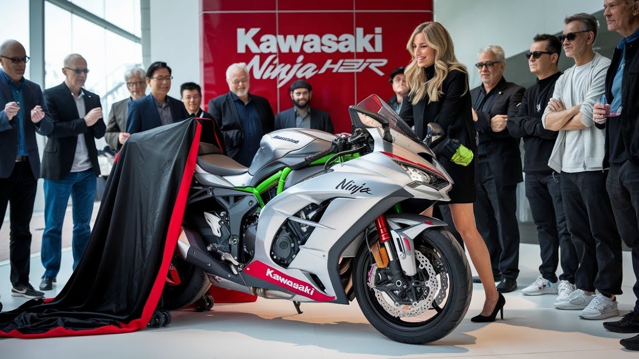 2025 Kawasaki Ninja H2R: The Ultimate Supercharged Beast - YouTube