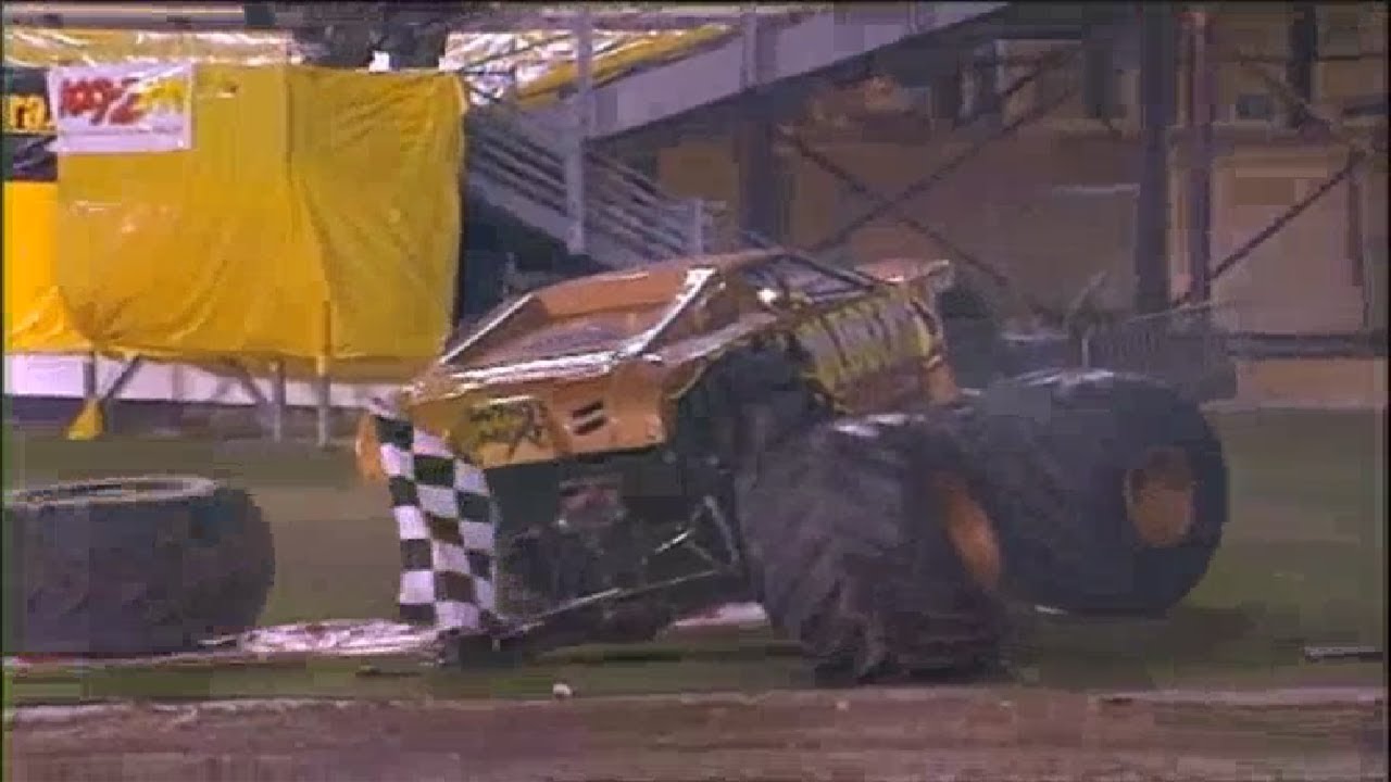 Watching Monster Truck Events: Monster Jam Orlando 2000 Racing #18 ...