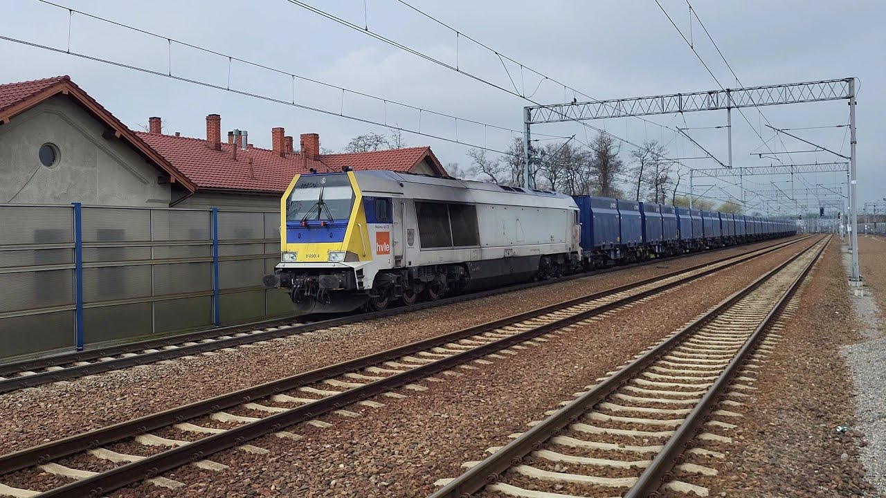 Maxima V490.4 (264 007-6) | Rail STM [4K] - YouTube