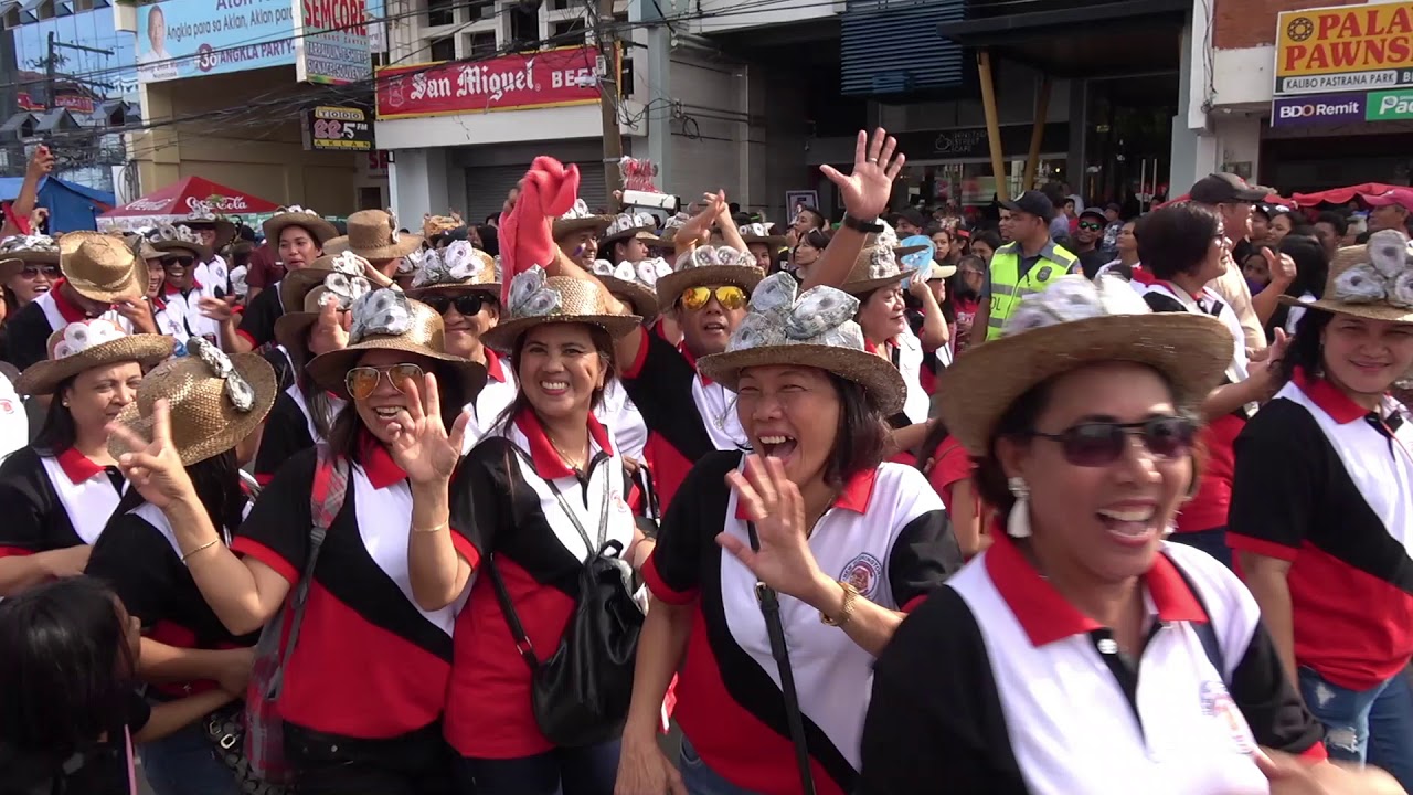 Aklan Higante Contest (Parade of Giants) #2 - YouTube