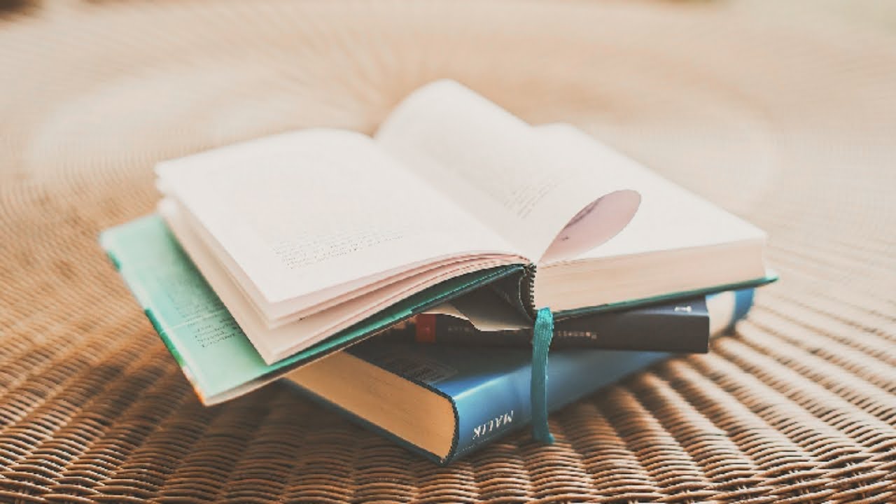 How to Read a Book a Week | Srinjoy Paul - YouTube