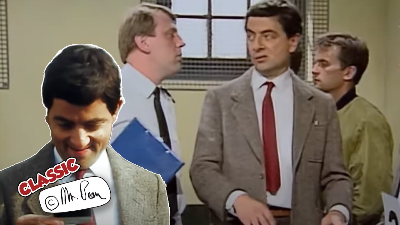 Mr Bean Goes On Holiday | Mr Bean Funny Clips | Classic Mr Bean - YouTube