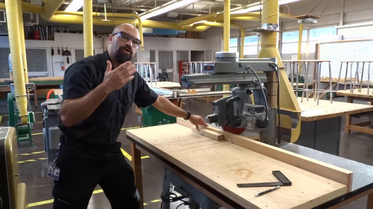 How to Use The Radial Arm Saw - YouTube