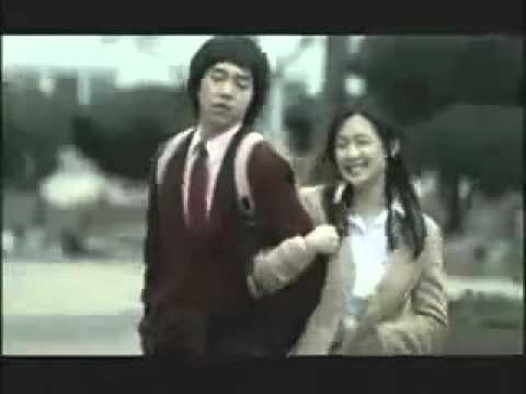 yalnizligida aldim yanima gidiyorum yok böyle aşk