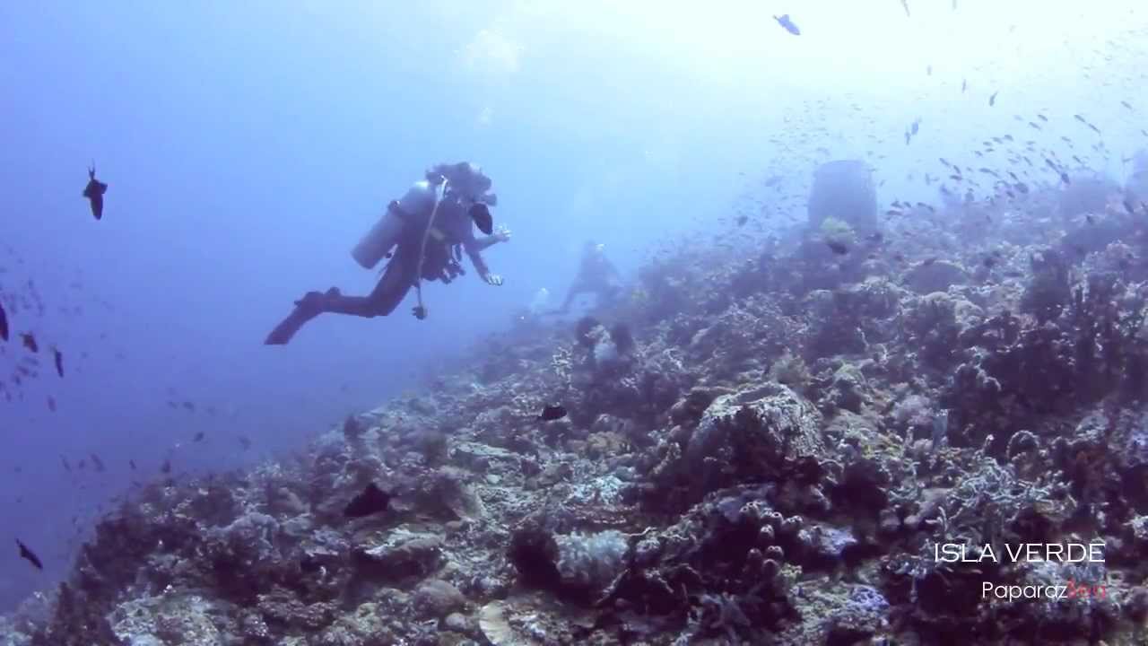 Dive Isla Verde - YouTube