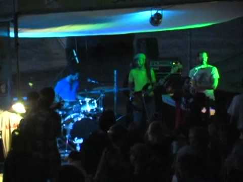 WHAT Presents Elan Reggae from the Lakeview Commons - YouTube