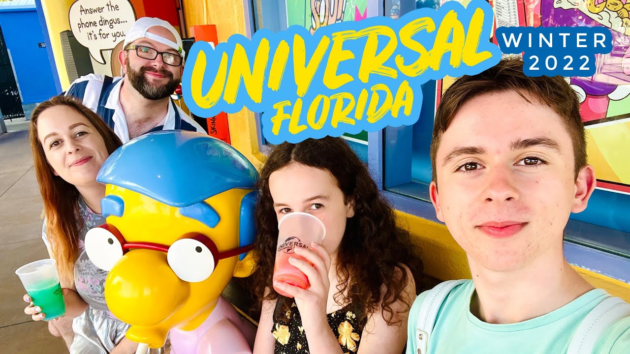 Universal Studios - Portofino Bay | December Weather | Simpsons - YouTube