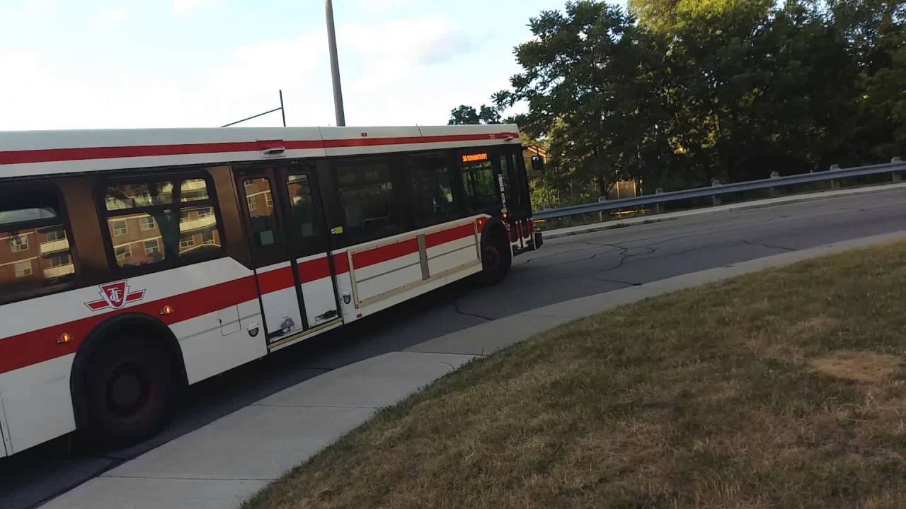 TTC 1999 New Flyer D40LF #7313 - YouTube