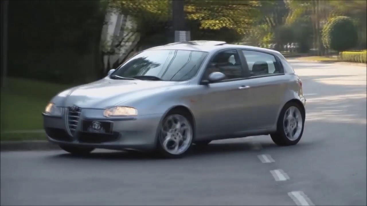 Alfa Romeo 147 Selespeed a outra. - YouTube