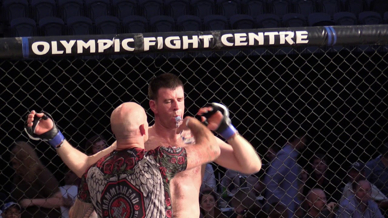 Greg Stevenson Wright vs James Thompson | 93kgs | XFC33 - YouTube