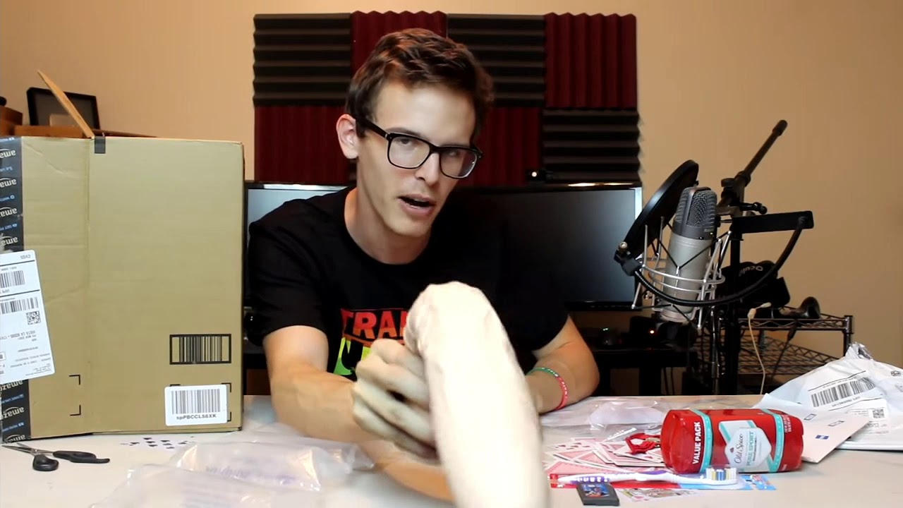 IDubbz Being IDubbz Part 2 - YouTube