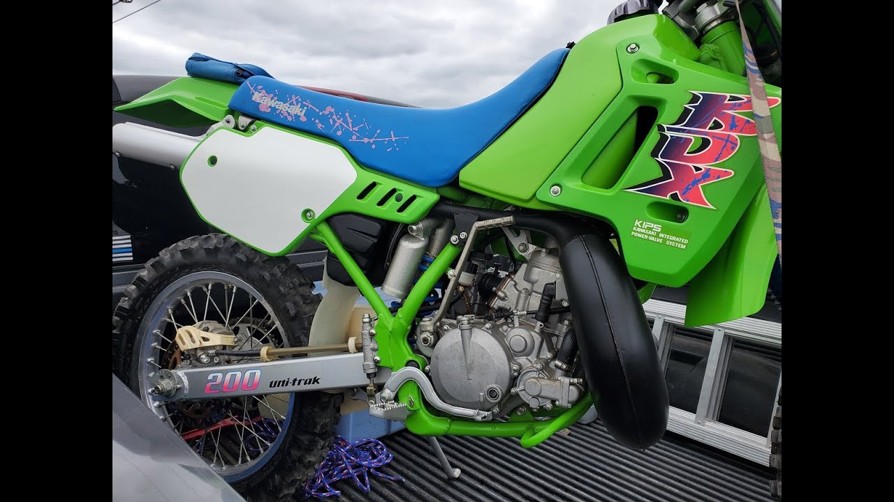 Brand New 1992 Kawasaki KDX 200 Crate quality showroom review - YouTube