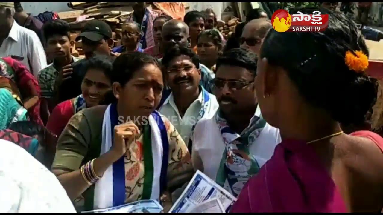 Viswasarayi Kalavathi Election Campaign In Palakonda | Srikakulam ...