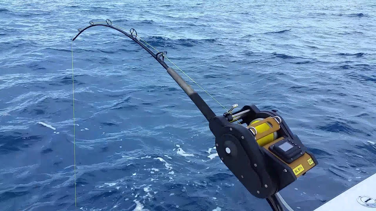 Krystal Xl611 fishing reel - YouTube