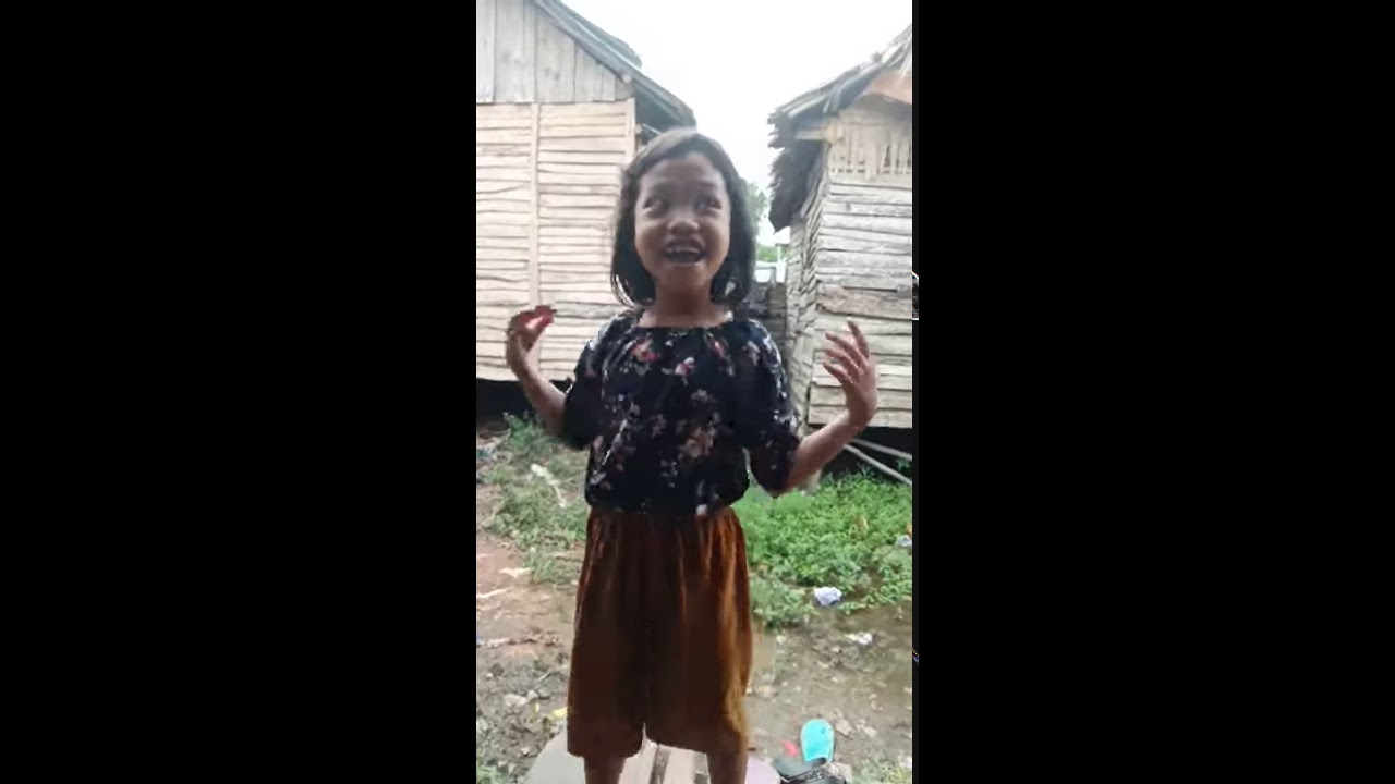 Viral !!! Anak kecil suaranya merdu banget - YouTube