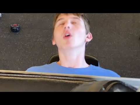 KILLER LEG WORKOUT FOR CID!!!! (Gym Chronicles Day 3) - YouTube