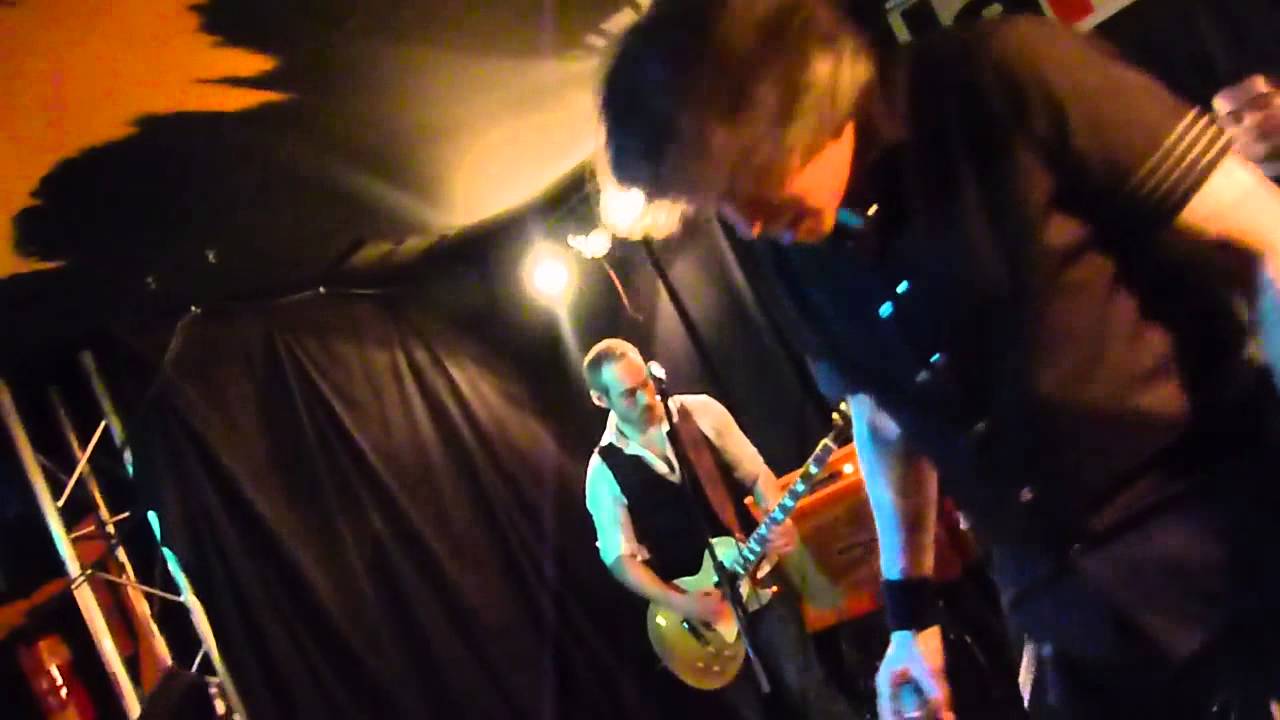 Jeremy Roxx - Simple Man(Junkyard) - YouTube