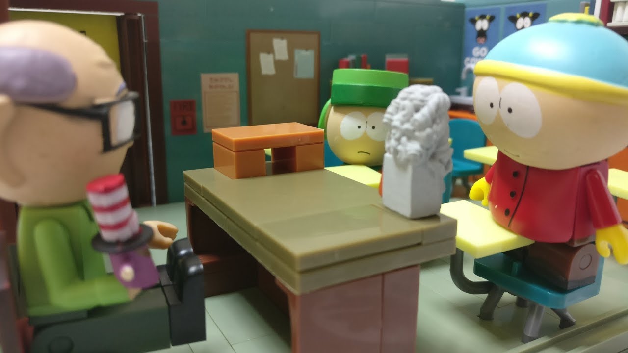 South Park Cartman Kyle Garrison Lego Build - YouTube