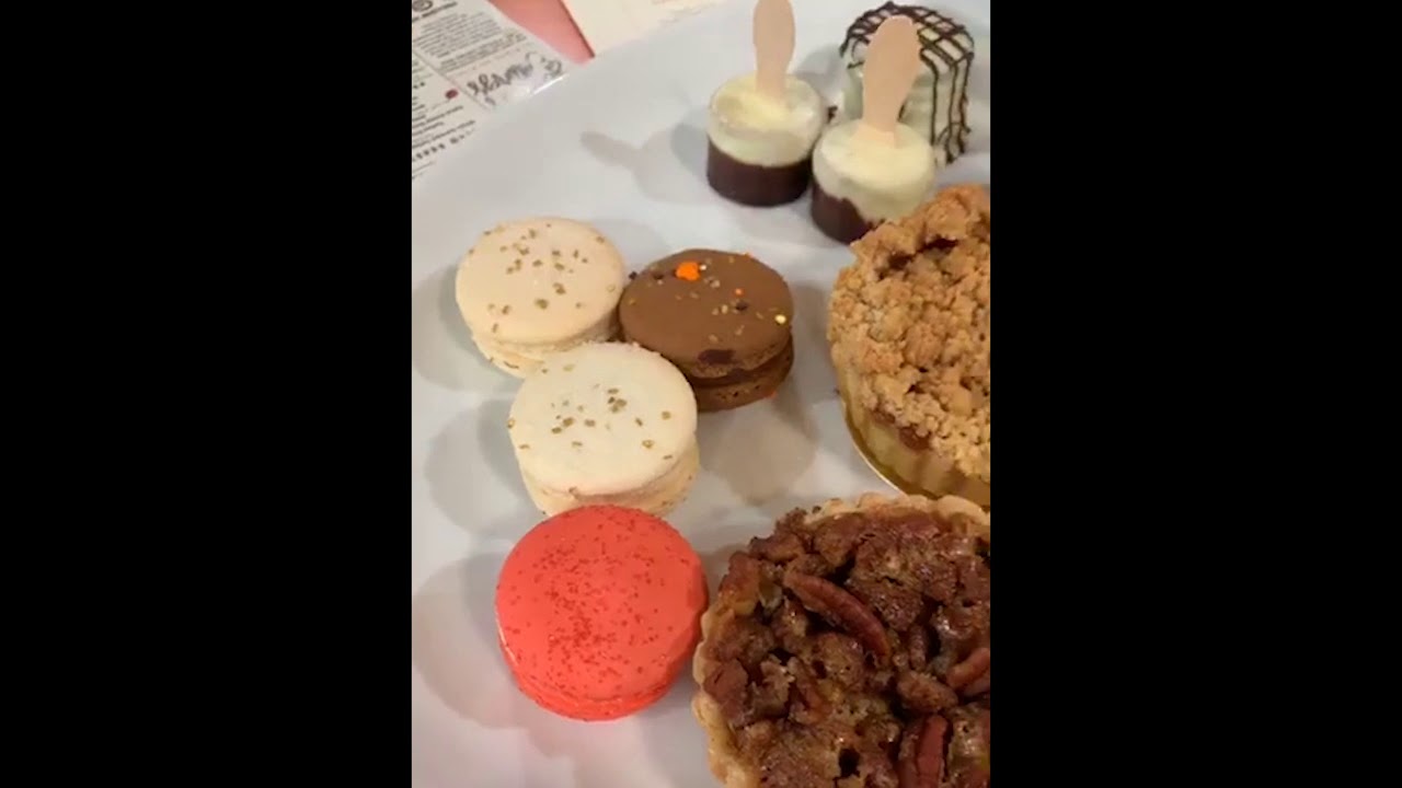 #TasteTestTuesday: Thanksgiving Fixings! - YouTube