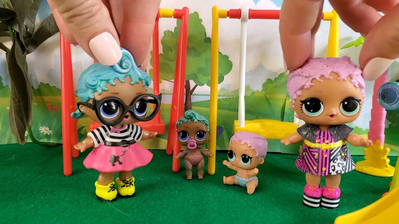 LOL Surprise Dolls take Lil' Sisters to the playground! (PART 1 of 4 ...