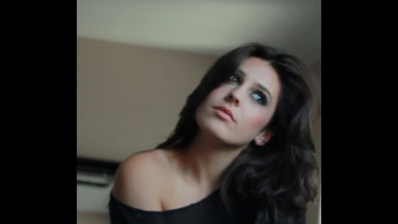 Jamie Beeman " I'm Not Gonna Cry " Official Music Video - YouTube