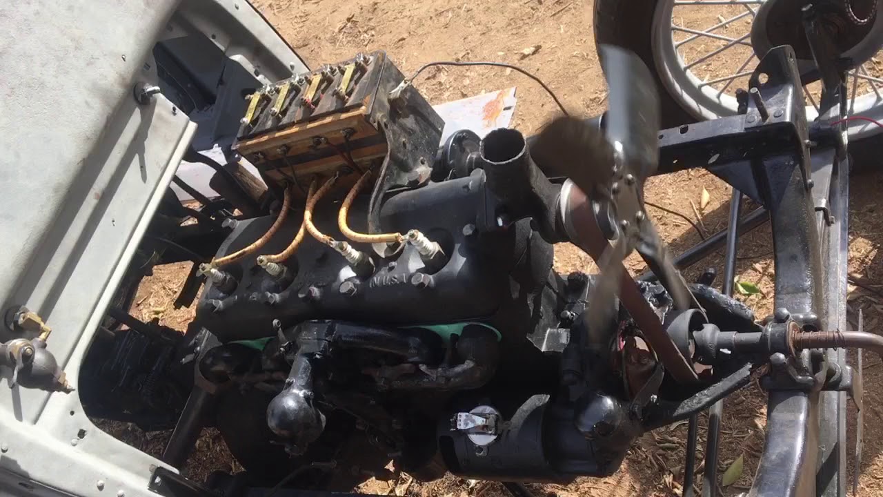 Model t engine - YouTube