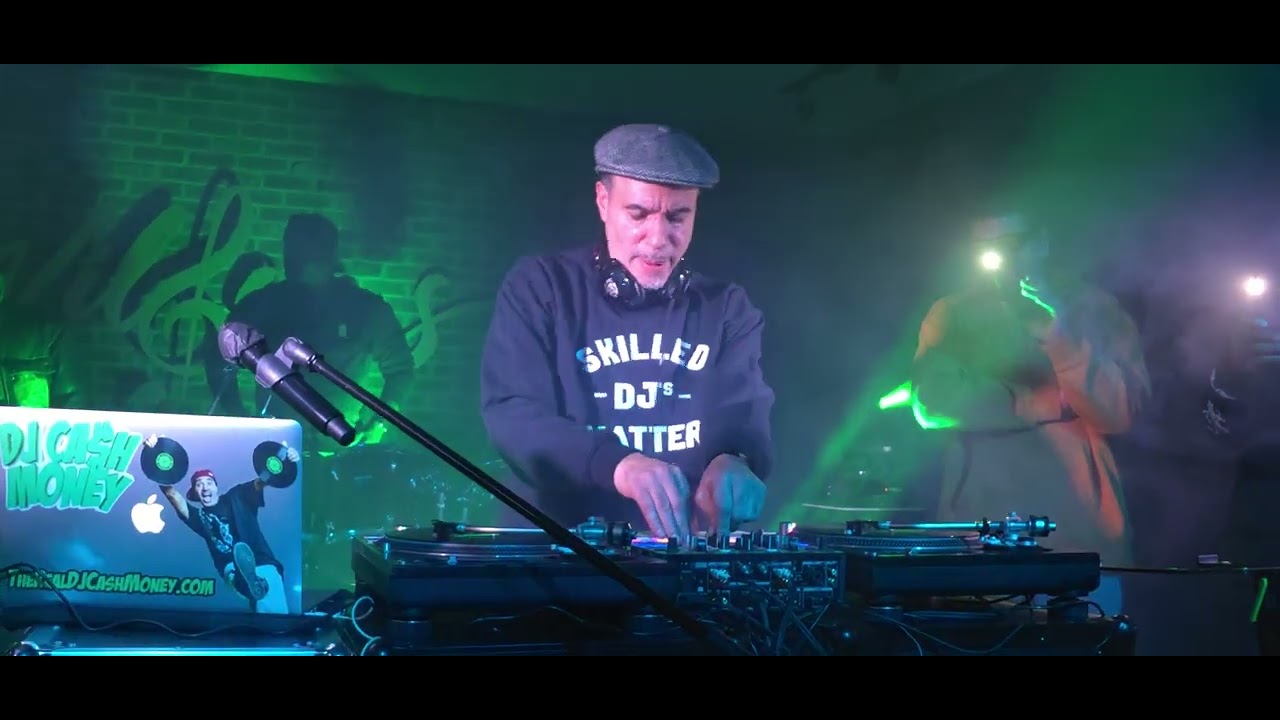 The Real Dj Cash Money... the Legend live! - YouTube