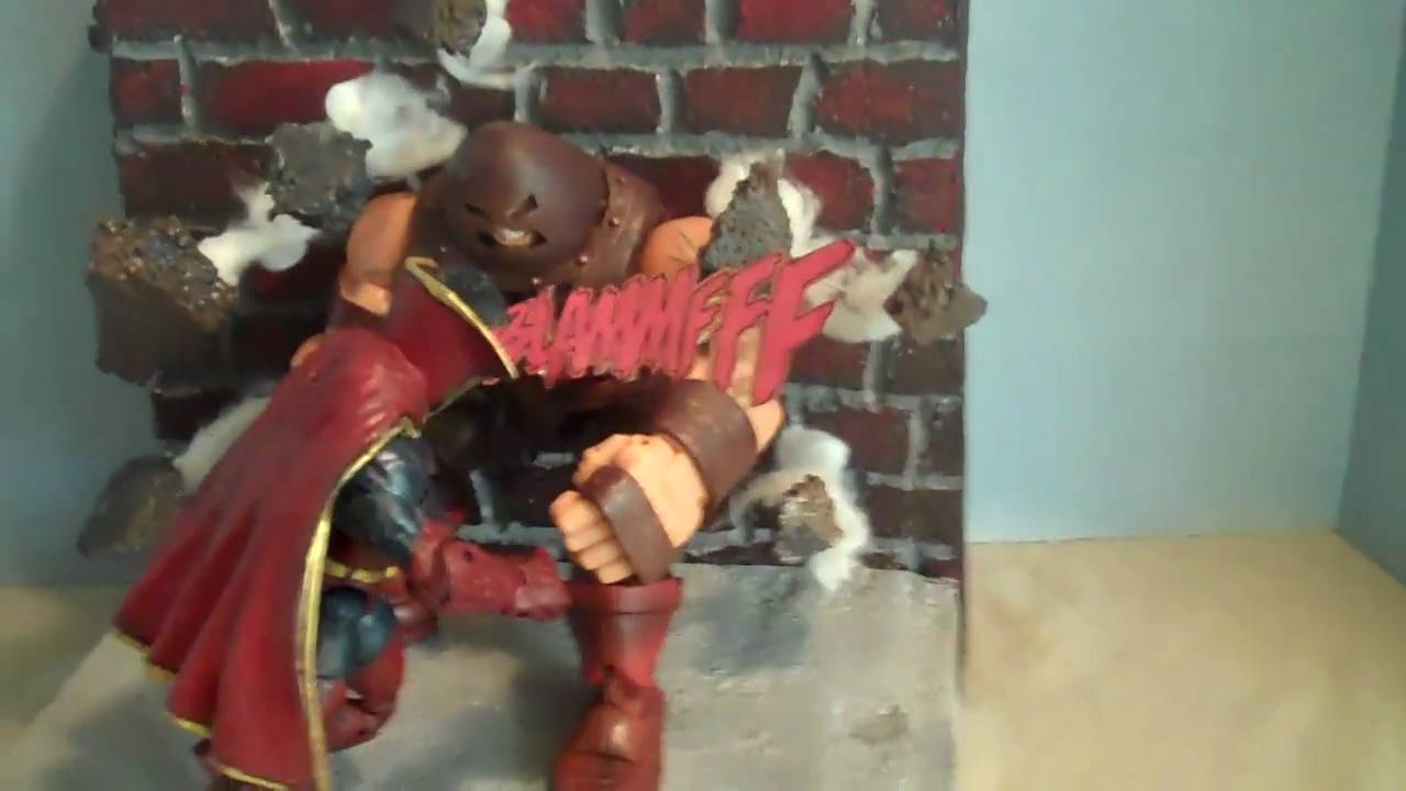 Articulated Comic Book Art gladiator vs juggernaut - YouTube