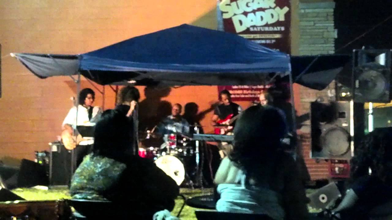 Hot ice band! - YouTube