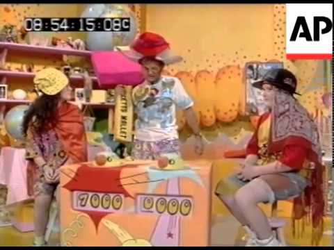 Mallett's Mallet on Wacaday. 19/08/91 - YouTube