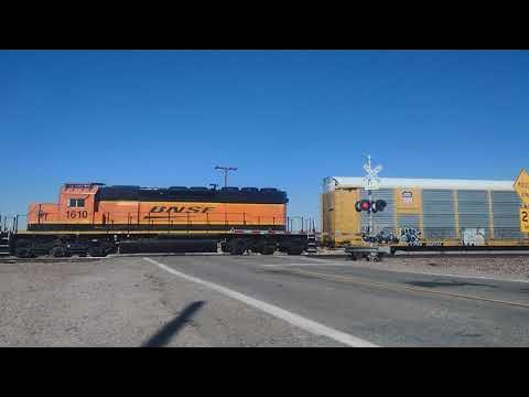 WB BNSF Manifest Train Feat SD40-2 At Minneola Ca! #bigbossrailfanner - YouTube