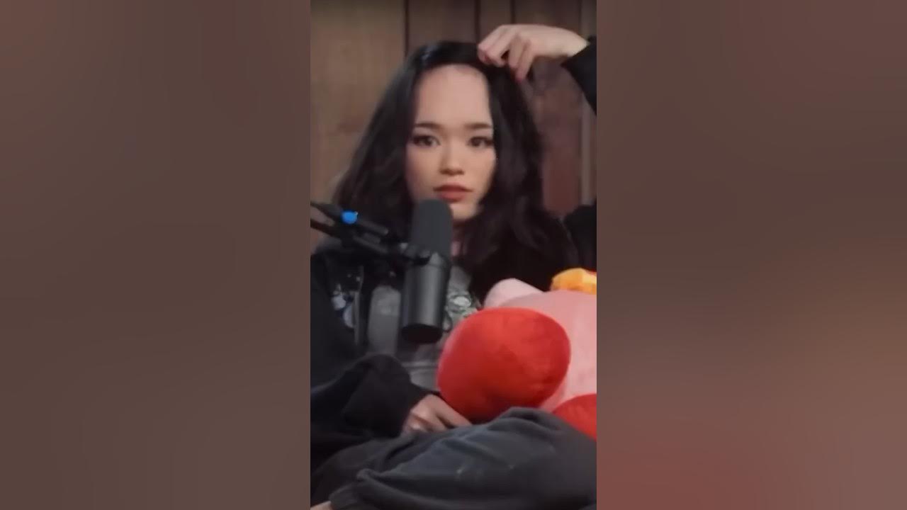 Emiru Reveals Her Forehead - YouTube