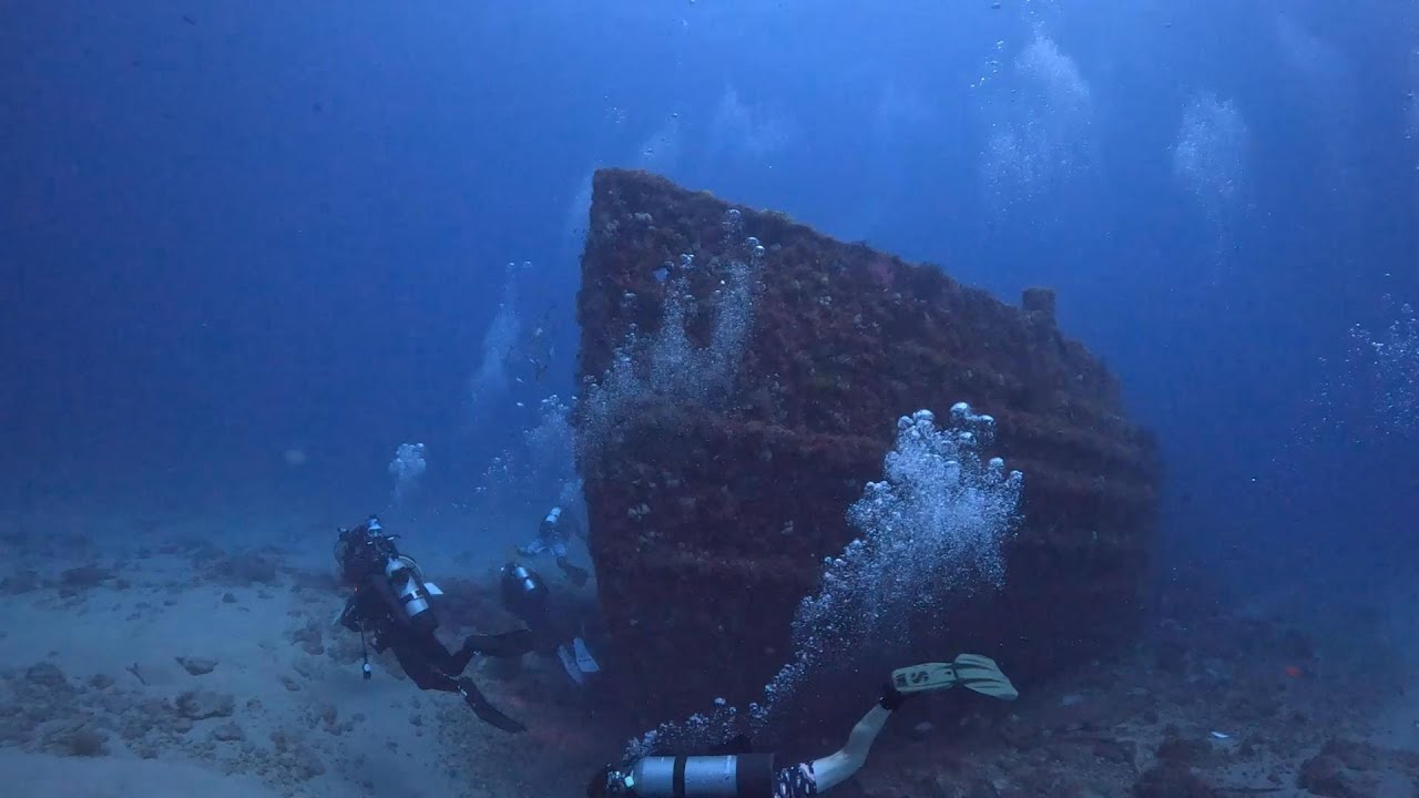 Jupiter Wreck Trek - YouTube