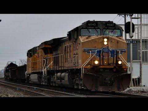 NS 35J passes Byrkit Avenue at MP 431 with UP power! - YouTube