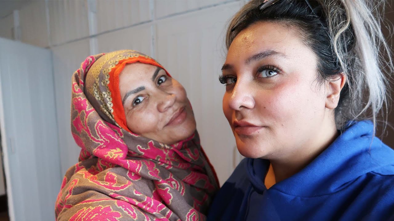 NAFIA THINKS MR. KHAN HAS FINALLY CHANGED || MAMA KA MASALA! - YouTube