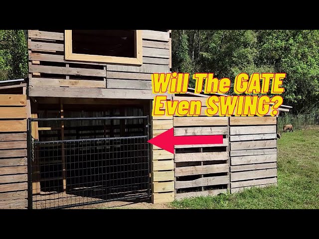 Barns Made From Wooden Pallets 26 Free Pallet Shed, Barn, Cabin And