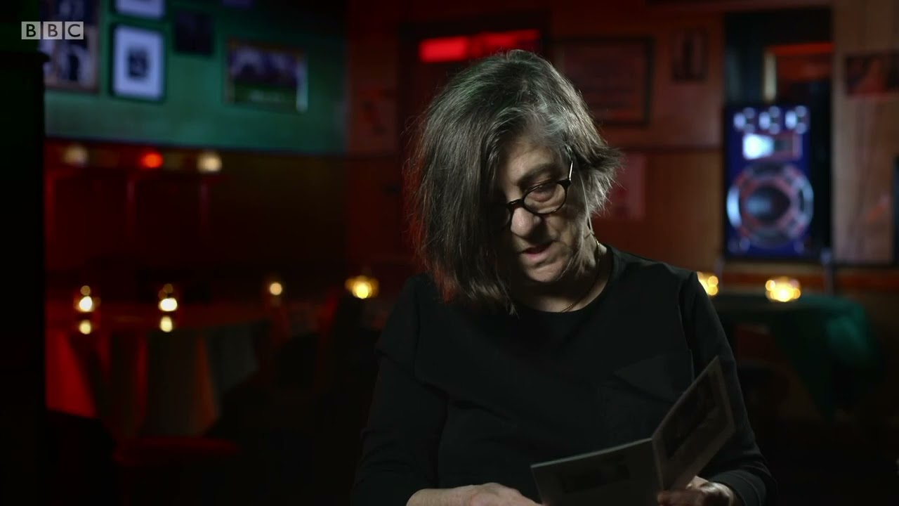 Ana Da Silva (The Raincoats) and Kurt Cobain - YouTube