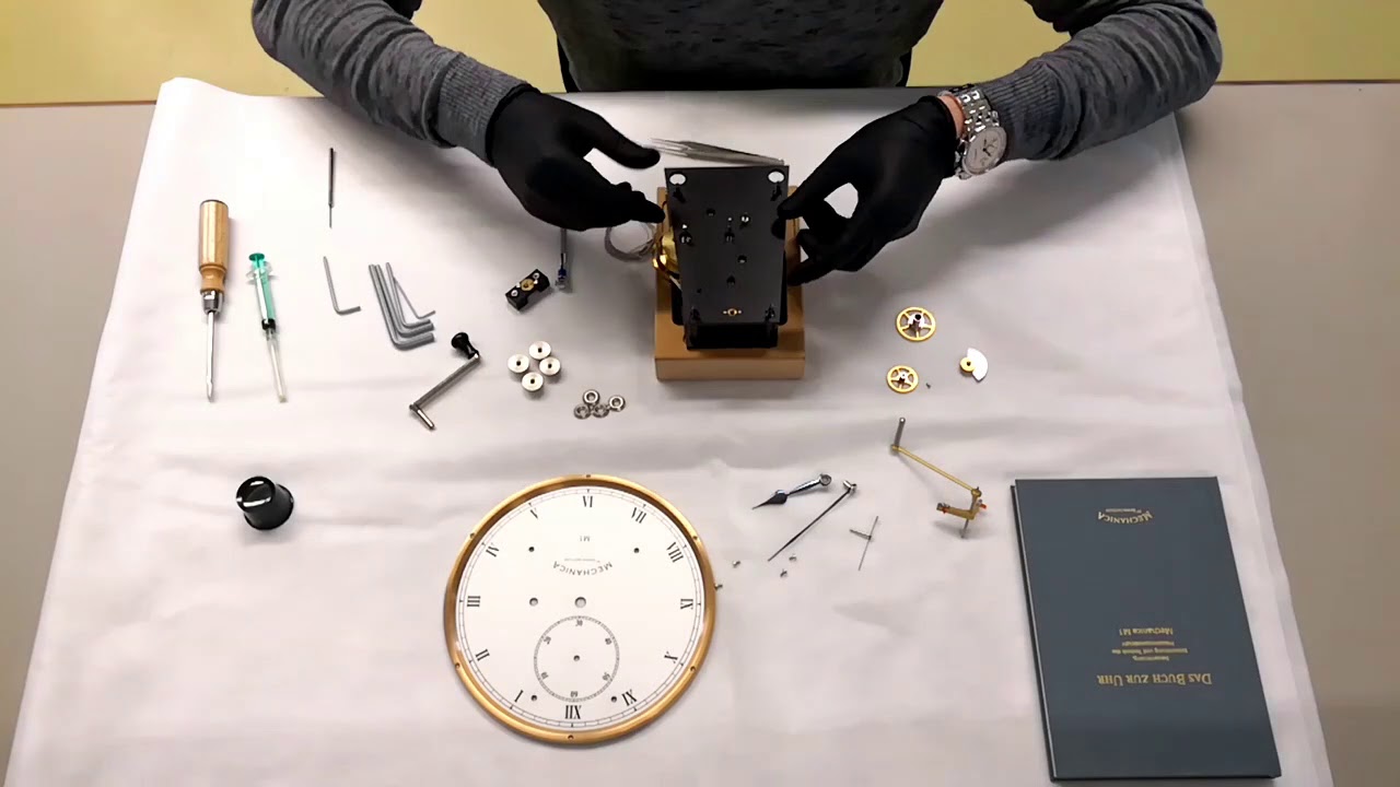 Assembly of the Mechanica M1 - YouTube