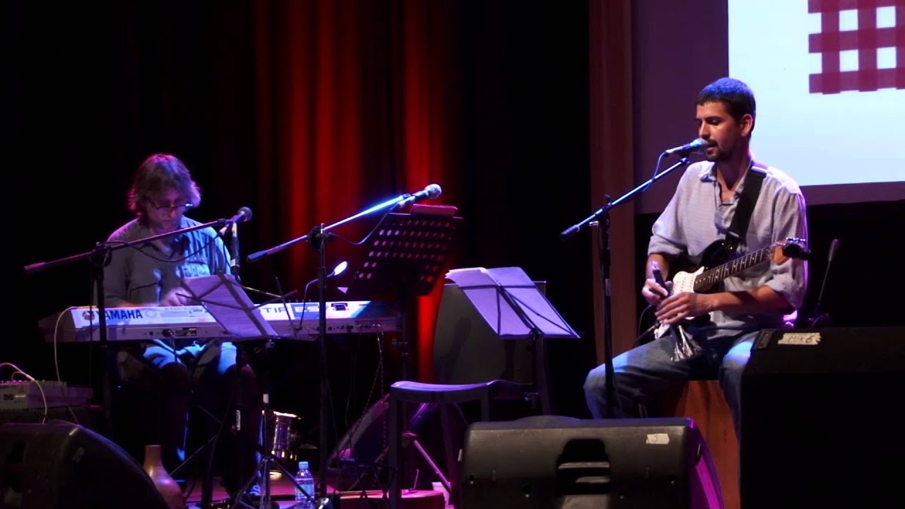 Claudio Cardone y amigos cantan a Spinetta - Canción de noche - YouTube