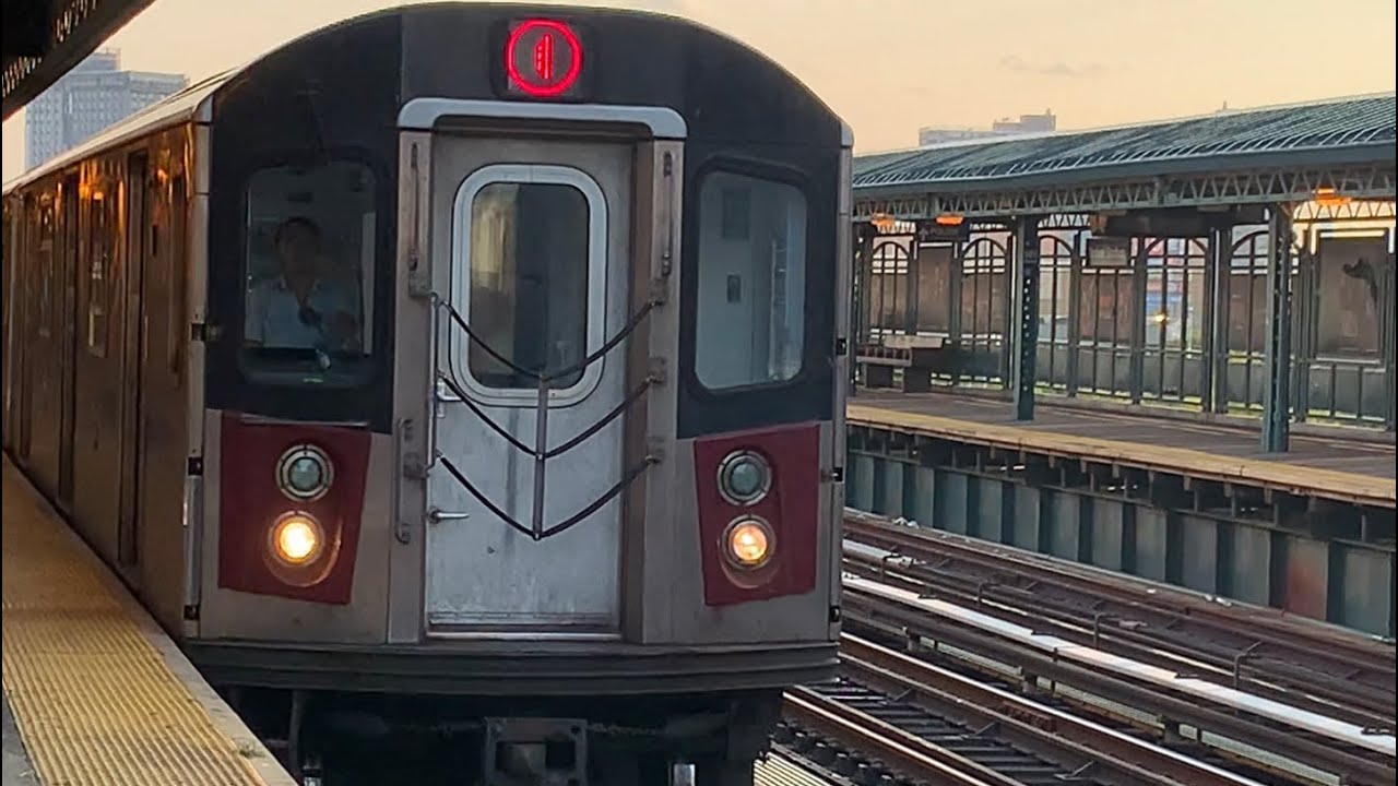 MTA NYC R142 (4) Train ride from 161st Yankee stadium to Burnside ...